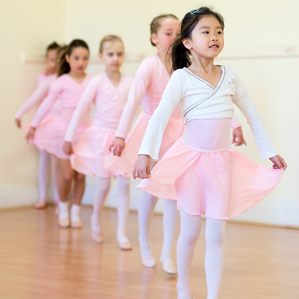 tutuschool - TutuStudios